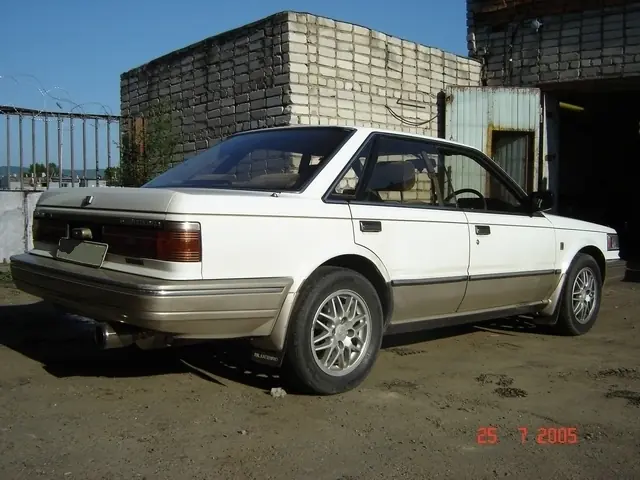 Nissan Bluebird Maxima 1986г., 2 литра, Когда мой отец привез эту ...
